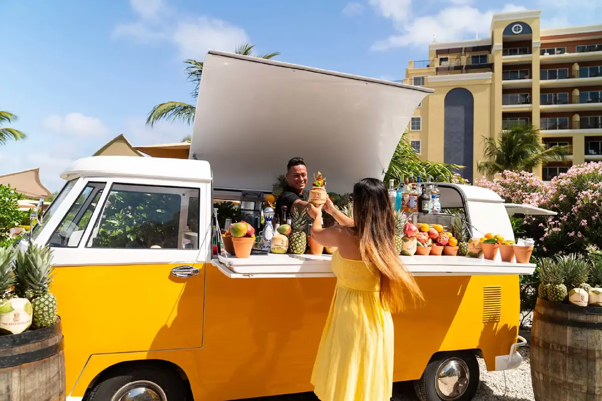 Great Eating on the Go in Aruba | Quick Local Bites