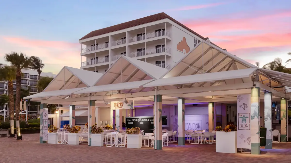 Malmok Bar & Grill - My_Aruba_Guide