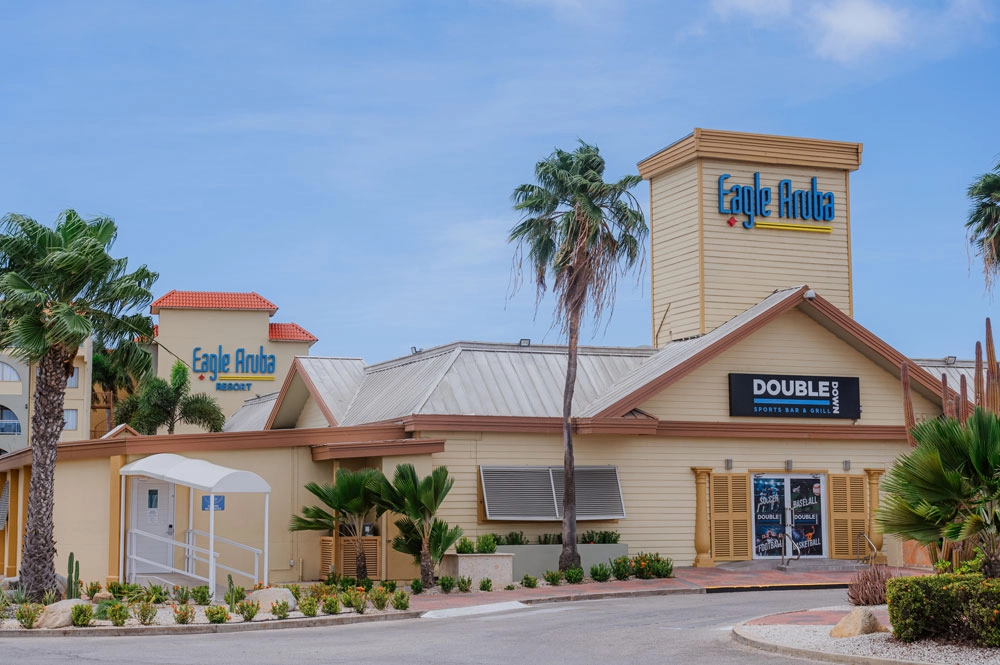 Double Down Sports Bar & Grill Restaurant - My_Aruba_Guide